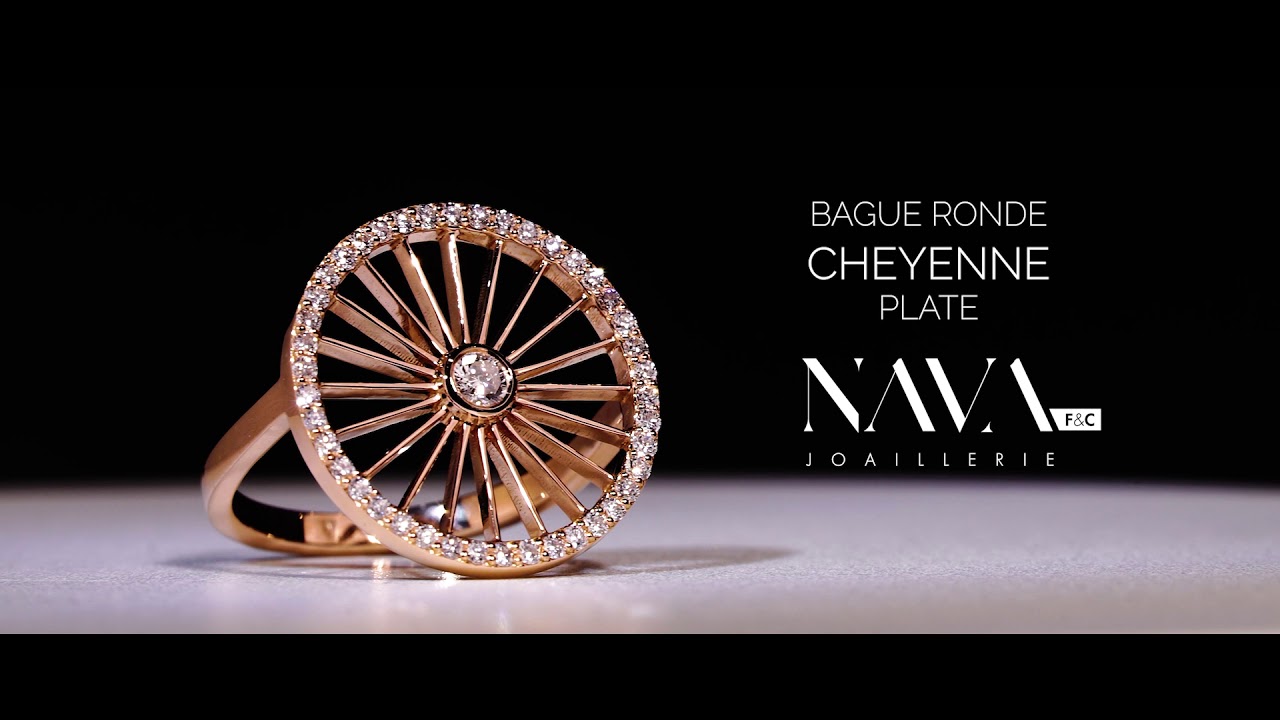 Bague ronde cheyenne plate NAVA Joaillerie - YouTube