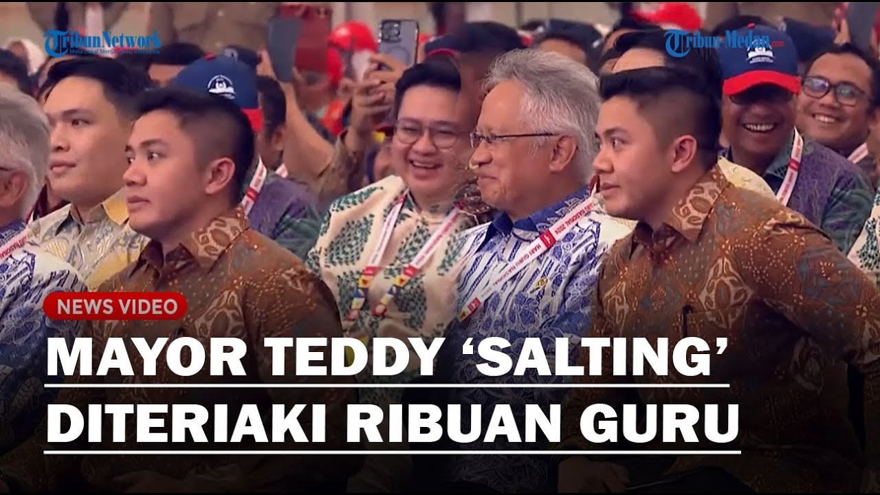 EKSPRESI MAYOR Teddy Kala Diteriaki Ribuan Guru, Abdul Mu'ti Sampai Kaget - YouTube