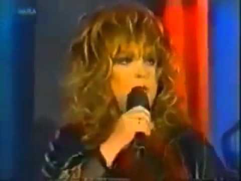 Пугачева была как клоун и опозорилась в Голандии 1997