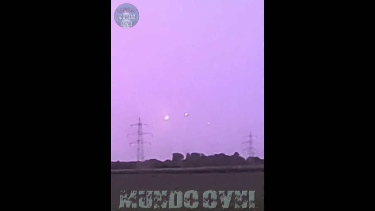 Avistamento de OVNIs na Alemanha UFOs Sighting In Germany - YouTube