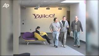 Yahoo Taps PayPal's Thompson As CEO