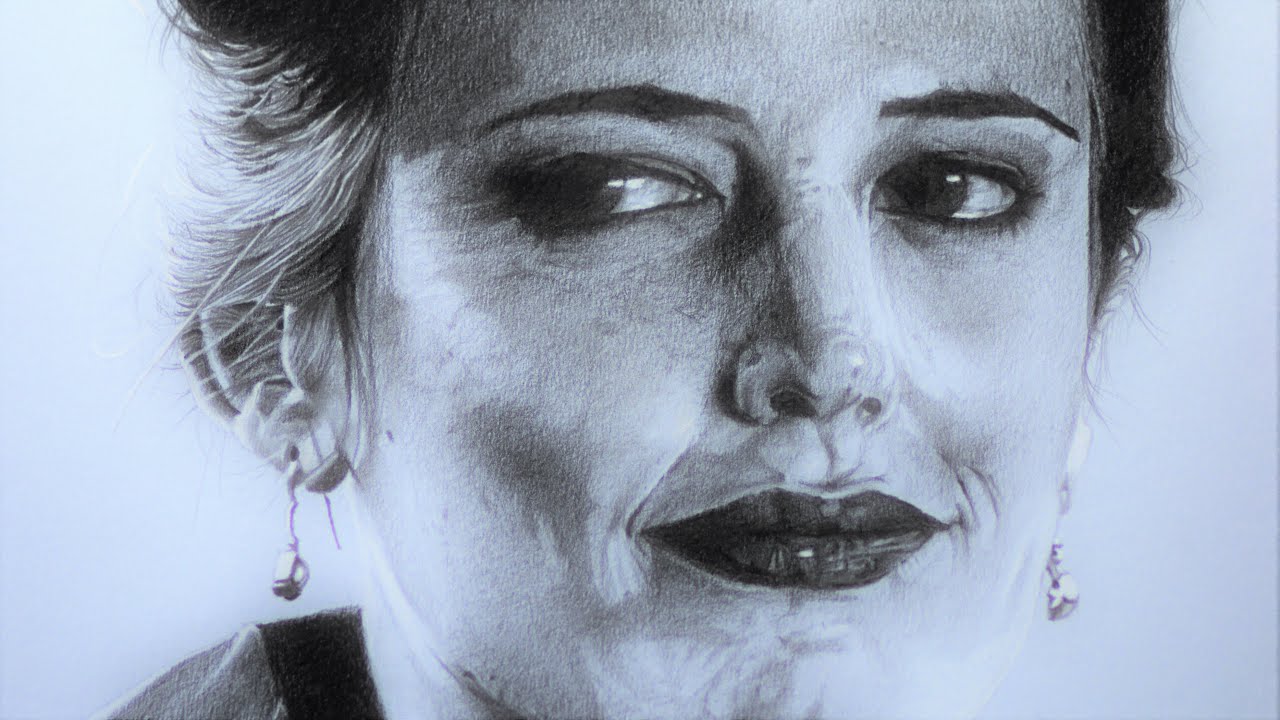 How to DRAW a BOND GIRL portrait | Remember her? - YouTube
