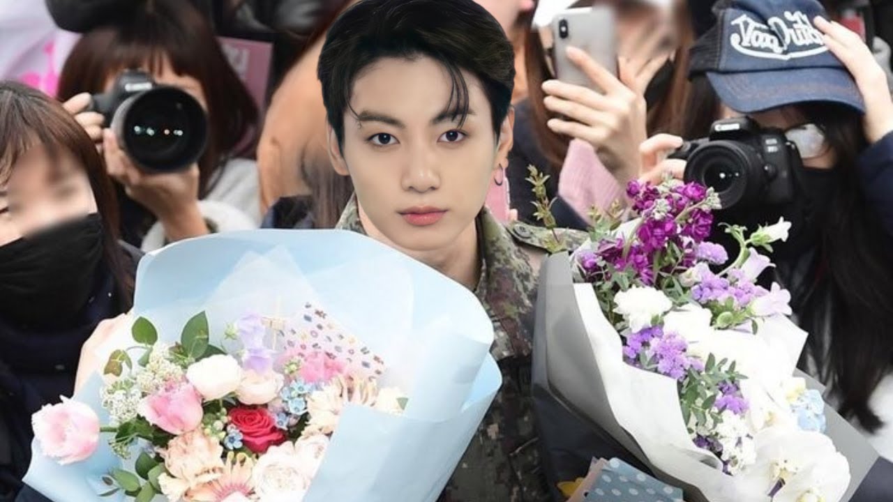 Wow amazing! Jungkook suddenly greeted fans - YouTube