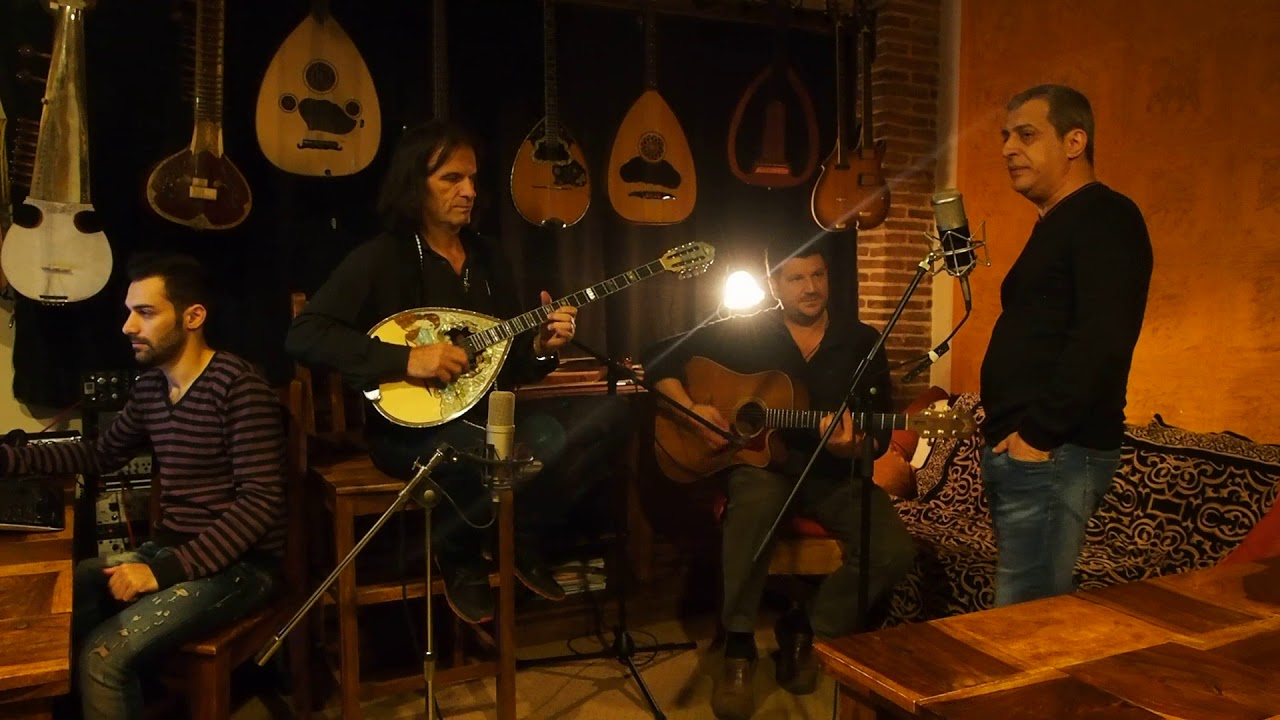 [Το μερτικό μου απ τη χαρά]..Αδαμαντίδης studio Χαριν Ευφωνίας - YouTube