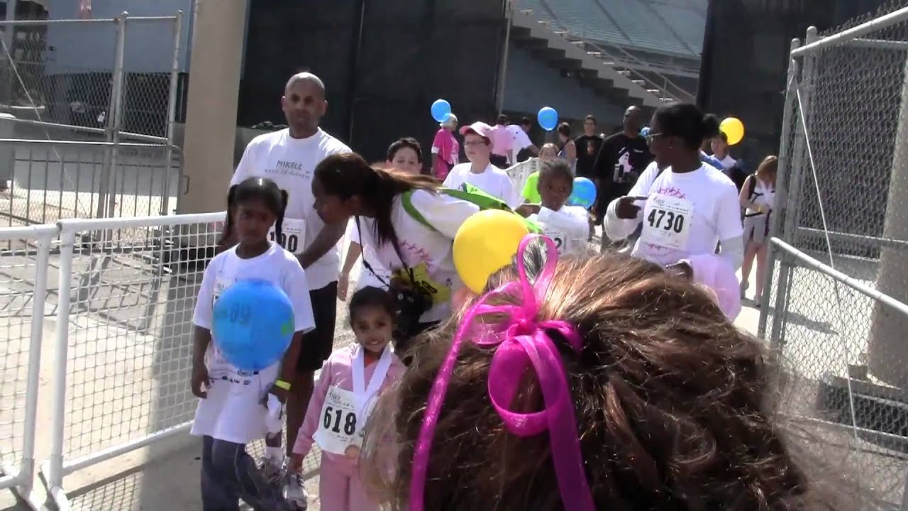 It's Sorbet not Ice-cream the kids fun run finishes - YouTube
