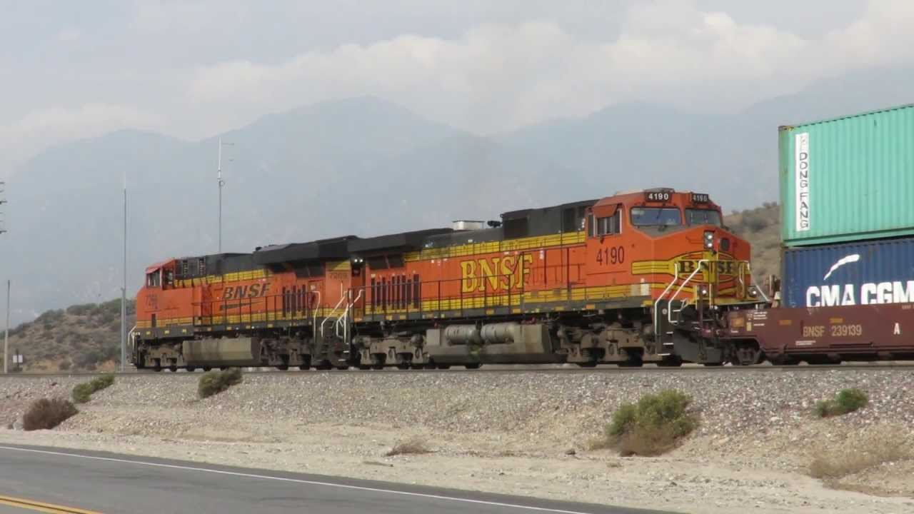 BNSF Next Fuel Train heading east - YouTube