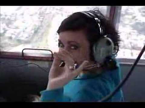 Sanyo Blimp Ride w/ Morgan Webb and Cat Schwartz for Tech TV - YouTube