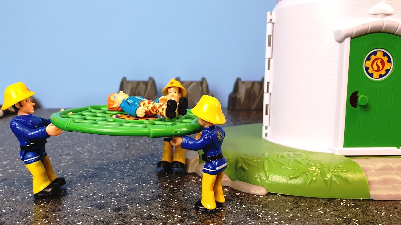 Fireman Sam Norman falls off the Lighthouse Episode 35 Firefighter Sam ...