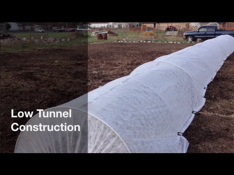 Low Tunnel Contruction - YouTube