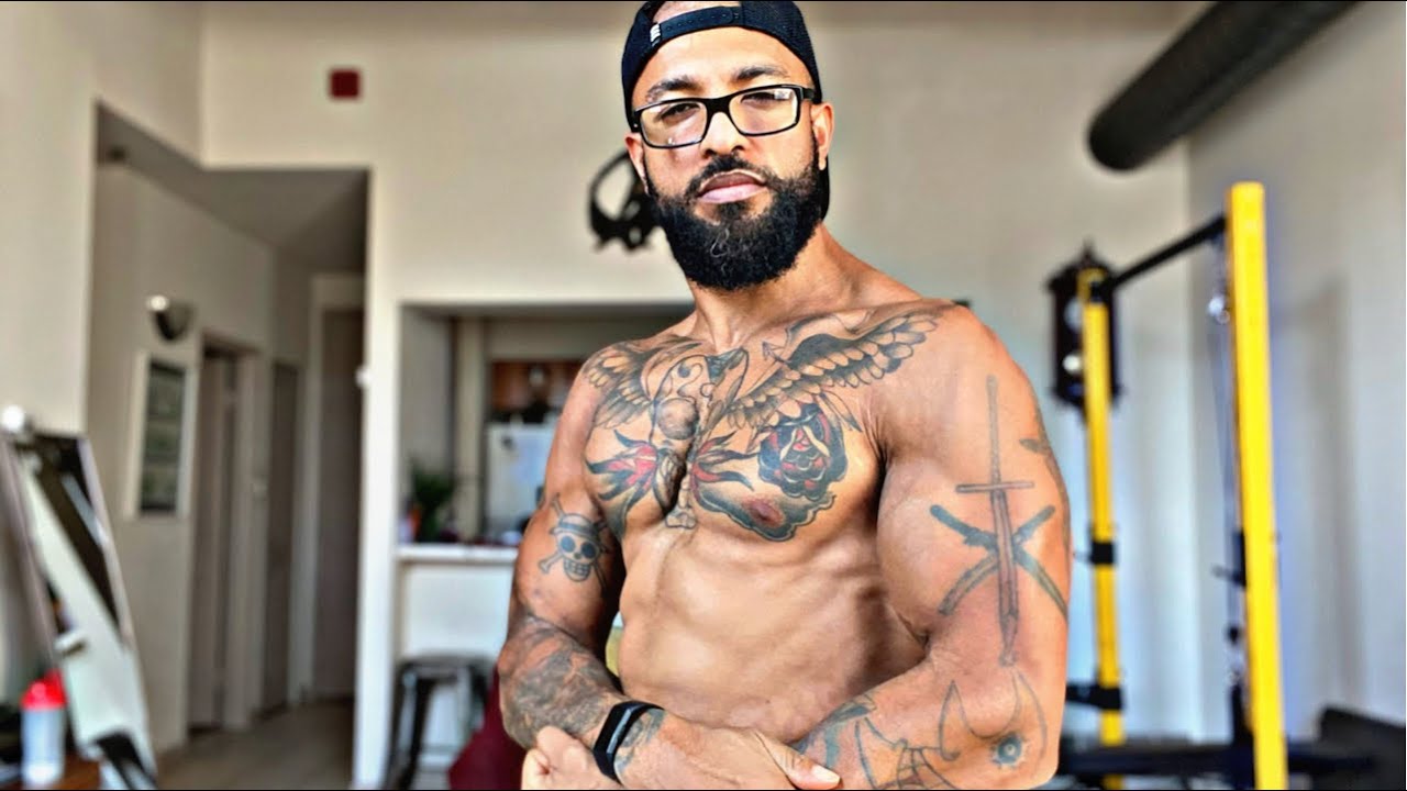 The Simple Way To Improve Lagging Body Parts - YouTube