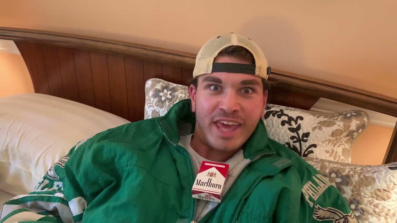 Delco Guy - Eagles Home Opener (Philly fans be like) - YouTube