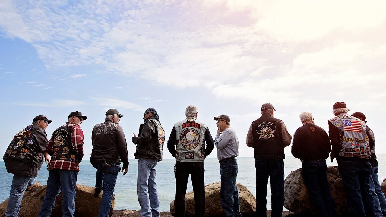 Ten Harley-Davidson Riders Hit the California Coast - YouTube