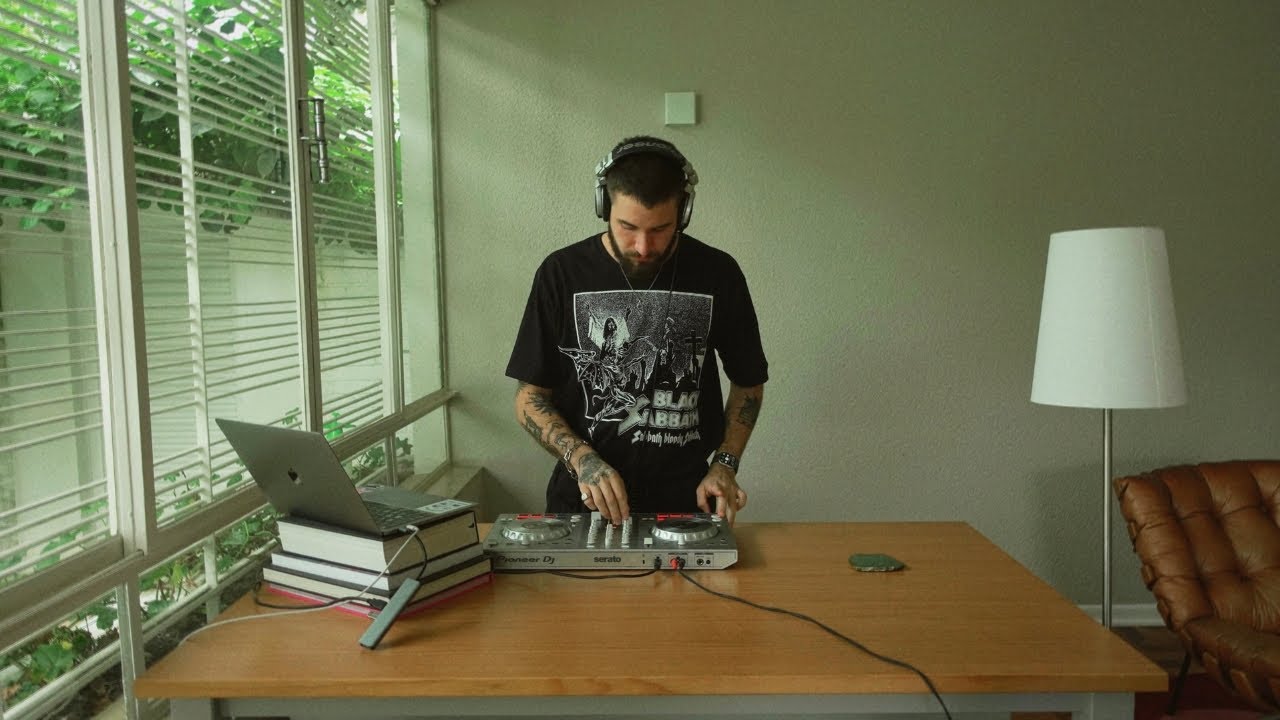 House Mix - at my living room - YouTube