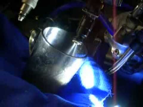 Bosch EV6 400cc Injector Spray Pattern - YouTube