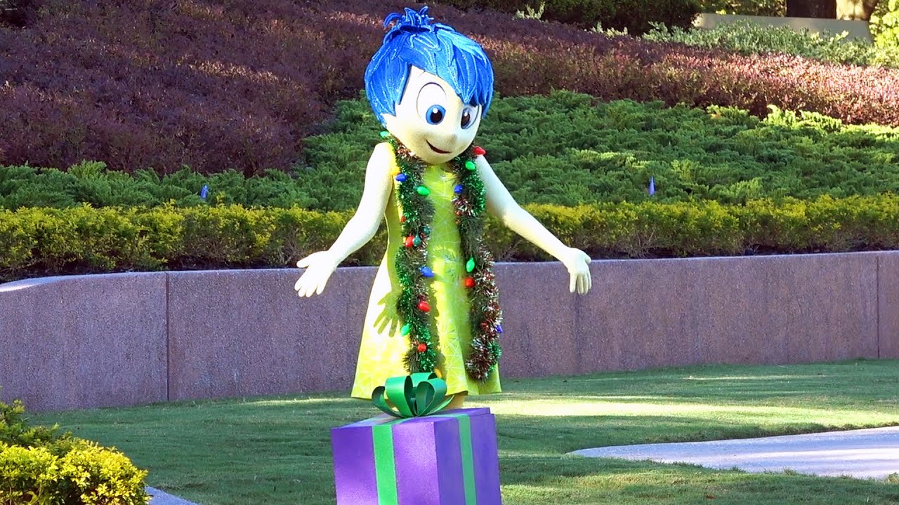 Joy (Pixar Inside Out) Distanced Experience at Taste of Epcot ...