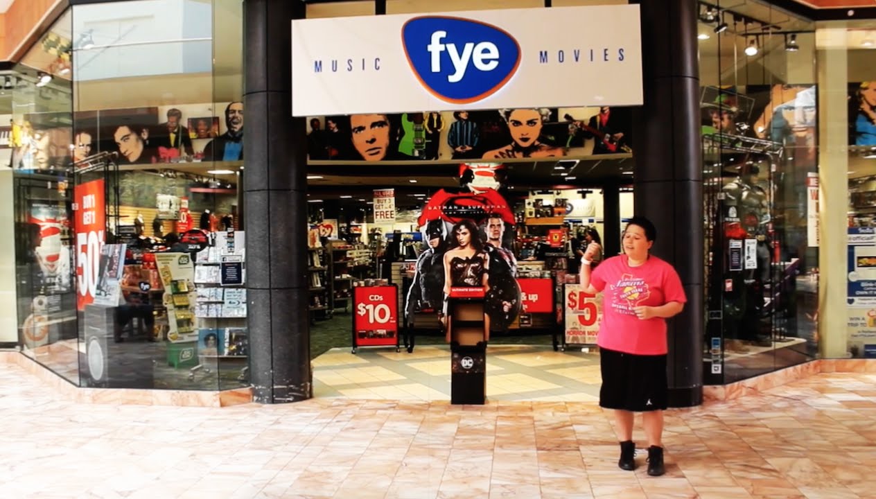 WWE Figure/DVD Hunt at FYE - YouTube