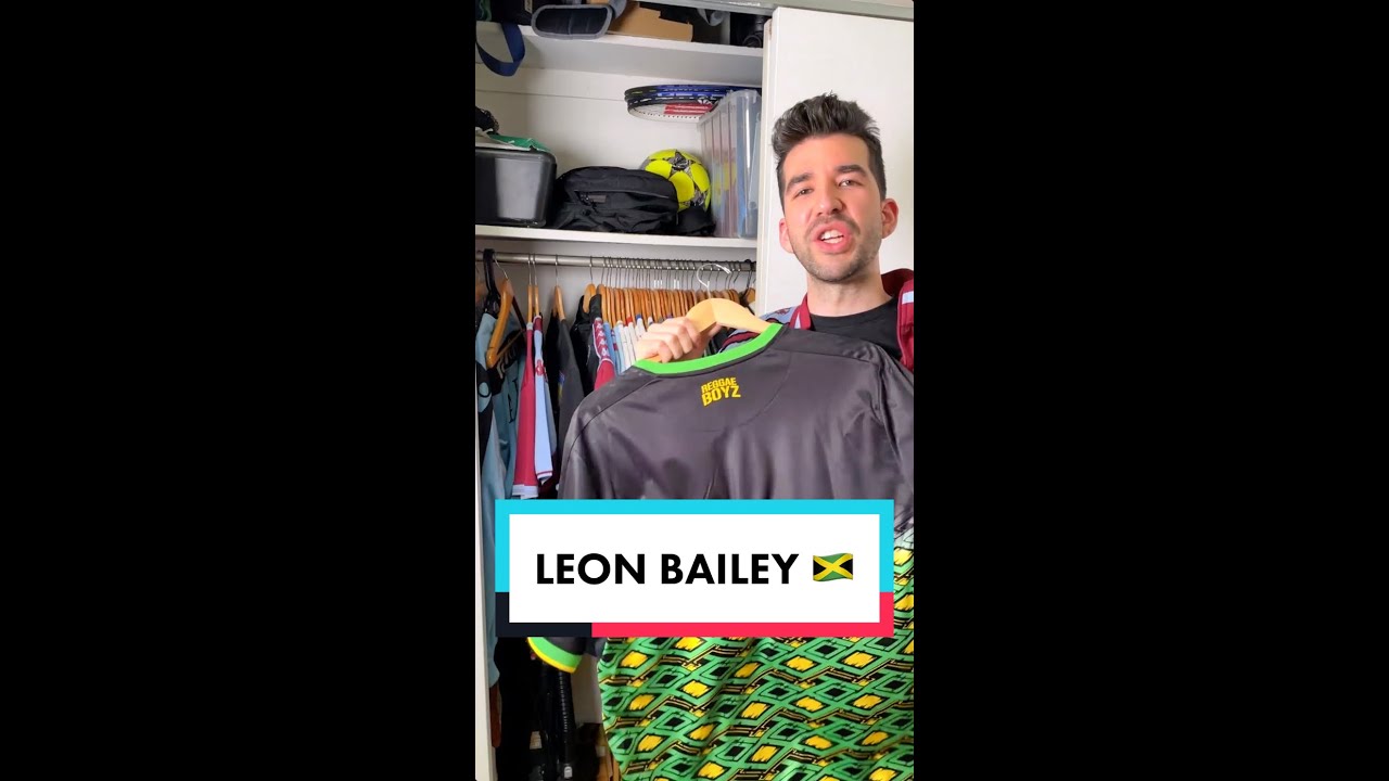 Leon Bailey On My Aston Villa Away Kit? 👀 - YouTube