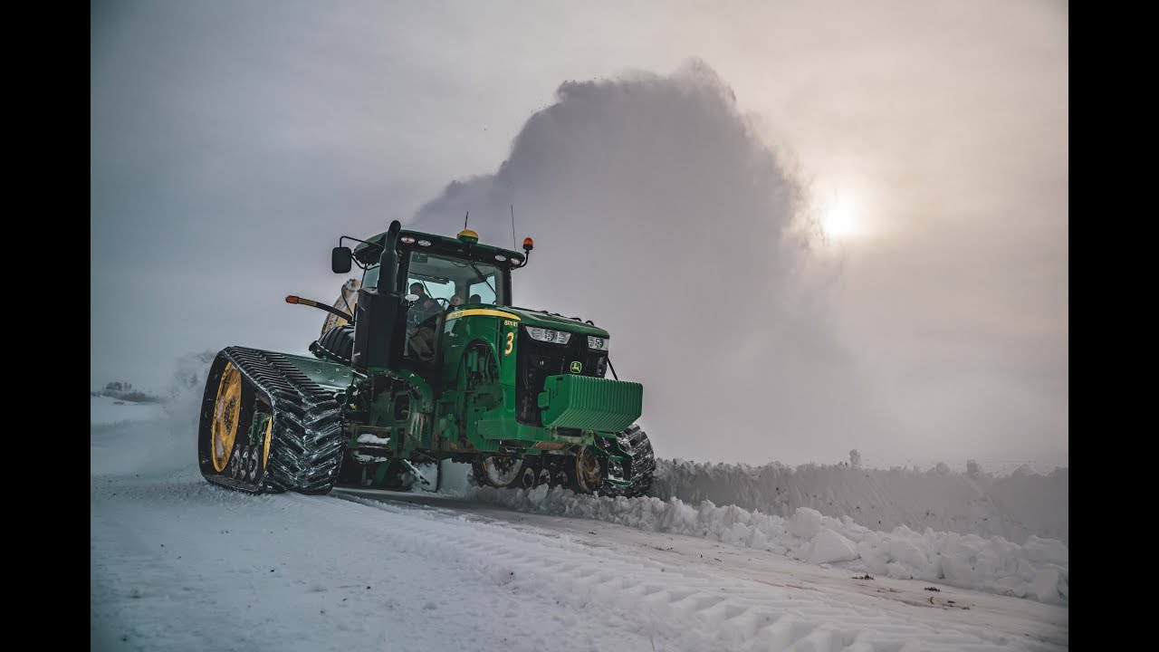 John Deere 8370RT and Teamco 12900 Snowblower - YouTube