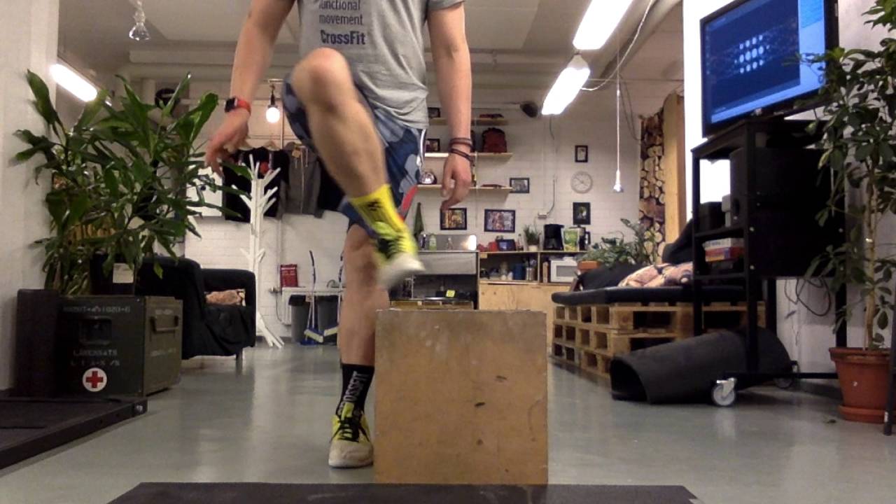 Lateral Crossover Step-Up - YouTube
