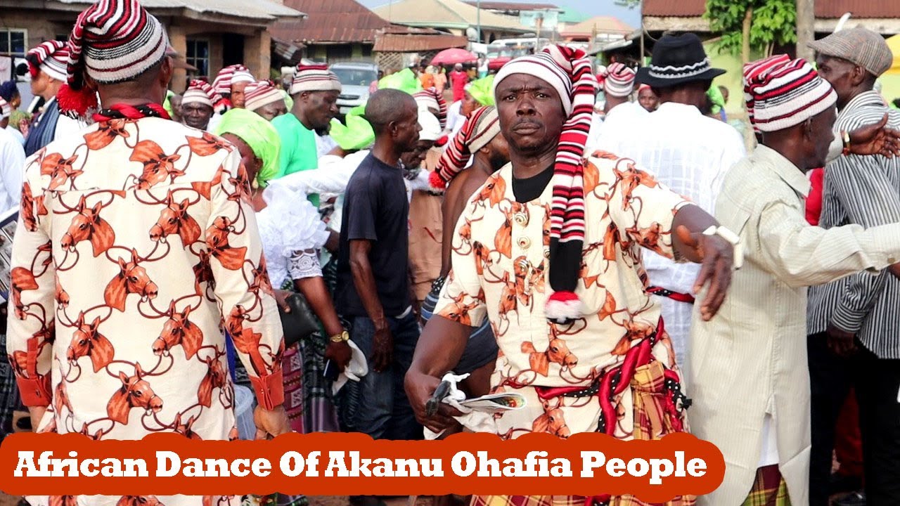 African Cultural Dance Of Akanu Ohafia People - YouTube