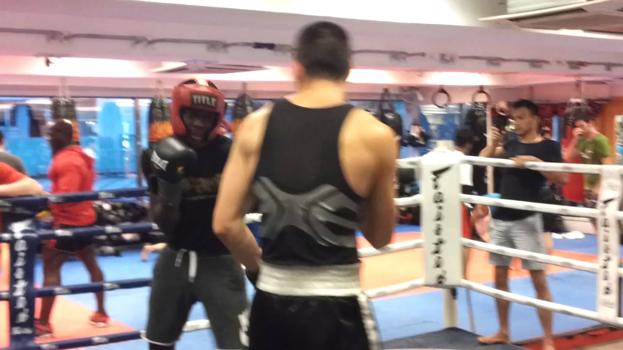 2012 余鐵良 Anson Yu vs Yannick (Boxing Coach)1/3 - YouTube