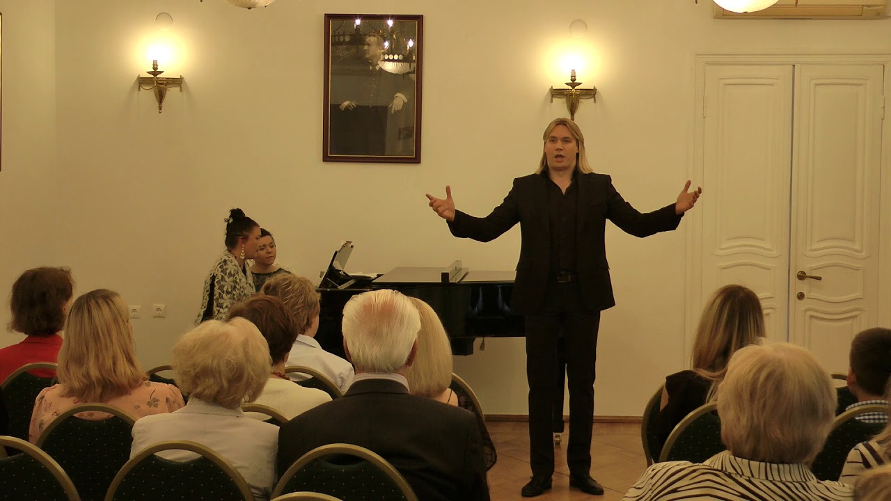 Oleg Loza - Belcore's Cavatina (Donizetti) - YouTube