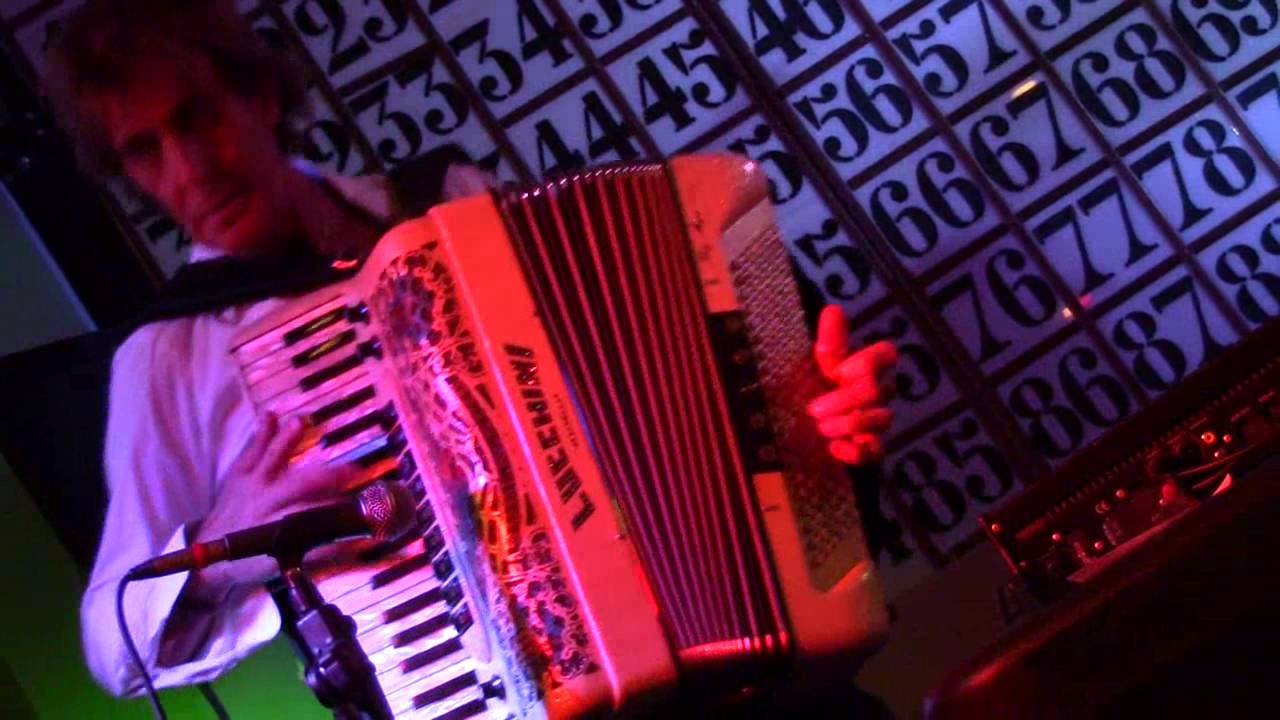 ANNA - CLAUDIO BONELLI - YouTube