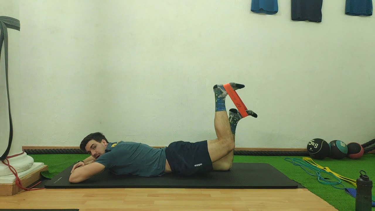 How to do: Lying Frog Kicks - YouTube