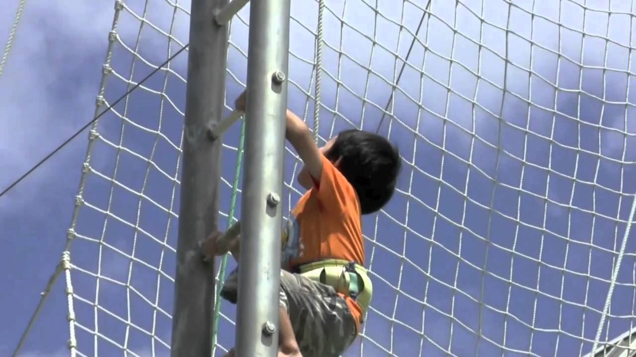 Flying Trapeze 2010 in Club Med Phuket - YouTube