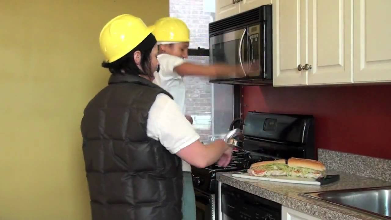 Sammich HD.mov - YouTube