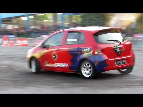 Toyota Yaris Slalom Drift - Intersport Lead for Speed 2015 (Gymkhana Indonesia Race War)