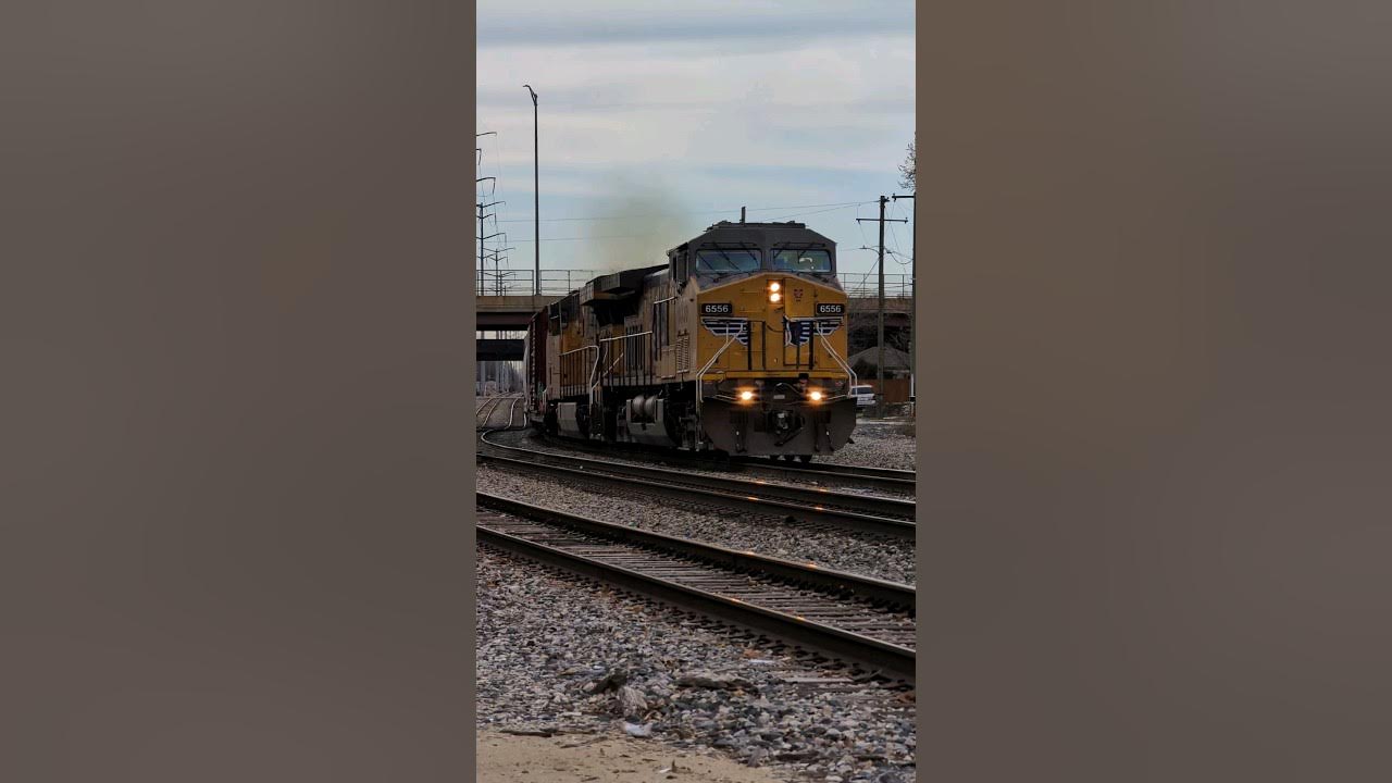 Union Pacific Manifest Freight Train #trains - YouTube