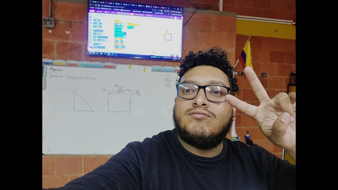 Geometric Shapes Activity in Scratch - YouTube
