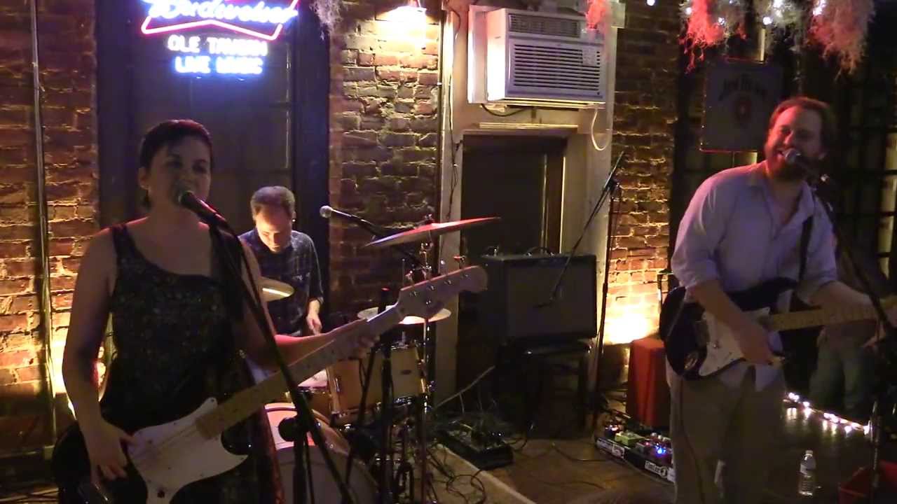 Swamp Babies: "Your Favorite Hat" - YouTube