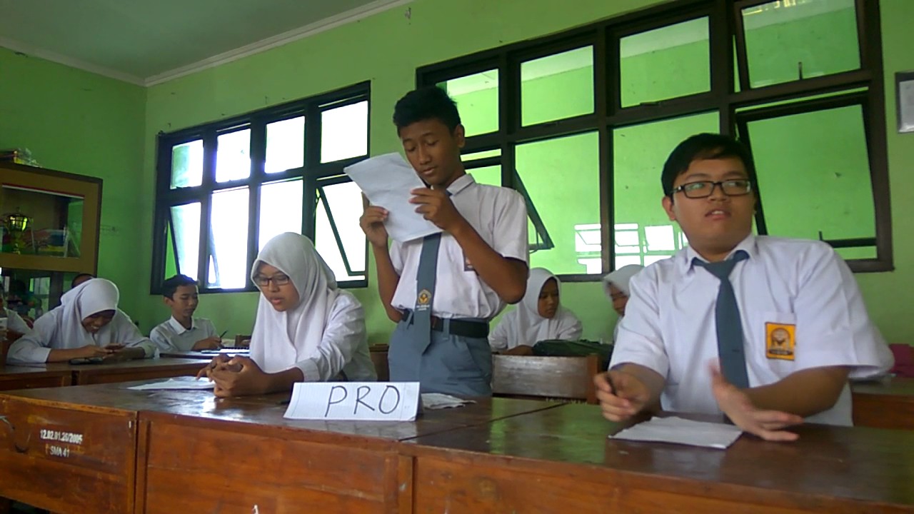Kuis Debat Tim 3 VS Tim 9 "Pendidikan Karakter Siswa" SMAN 41 Thn 2017 ...