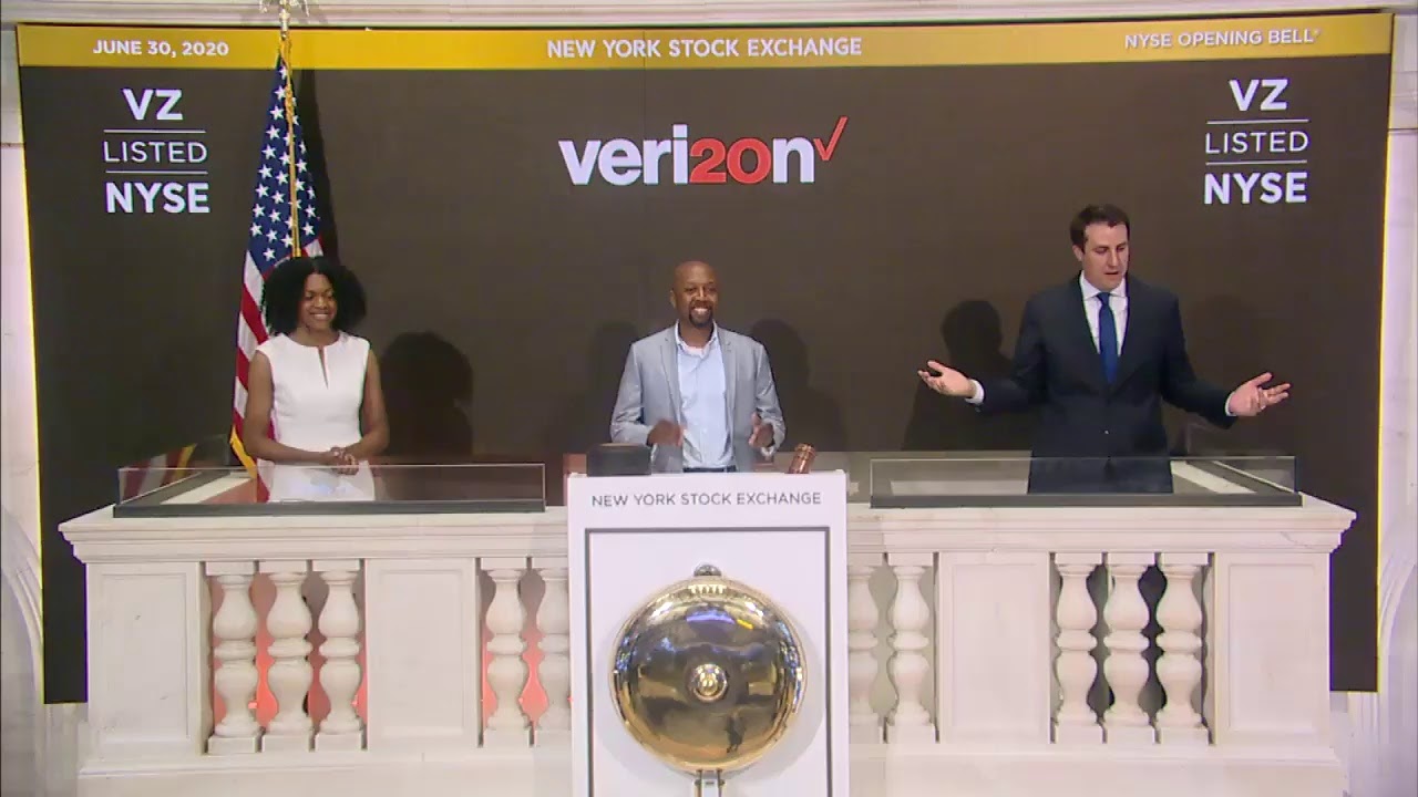 Verizon (NYSE: VZ) Rings The Opening Bell® - YouTube
