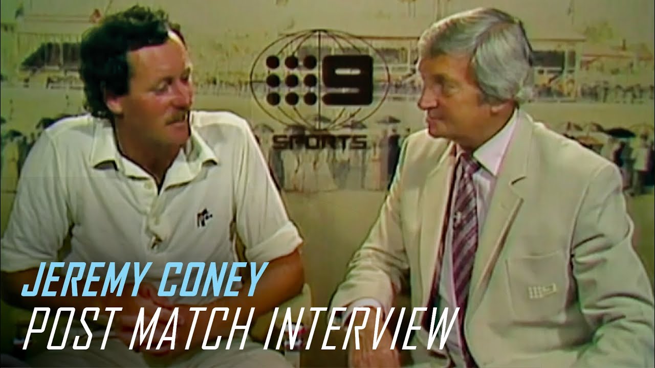 1985 | Richie Benaud talks to Jeremy Coney after NZ test win - YouTube