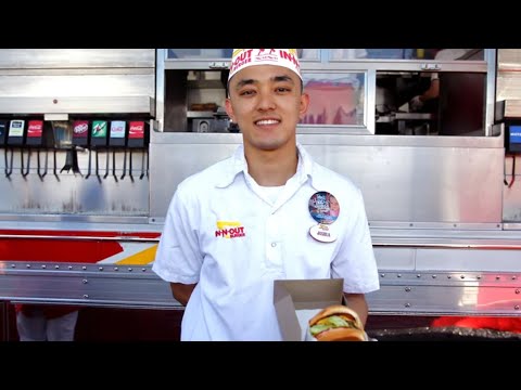 The Surprisingly Strict Rule In-N-Out Male Employees Must Follow