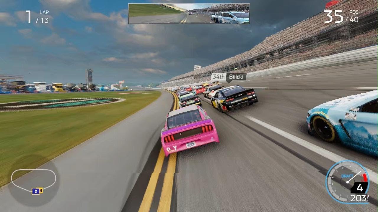 From last to photo finish - YouTube
