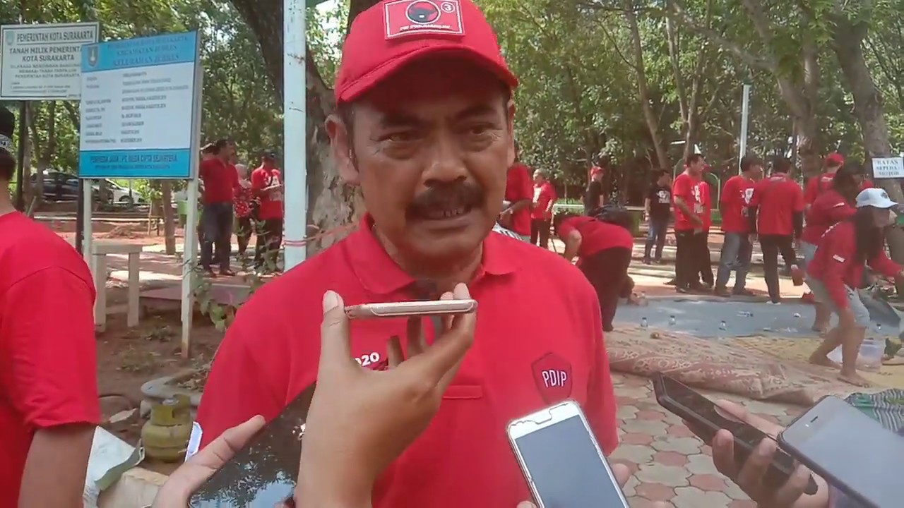 Pak Rudy Tak Kuasa Tahan Rasa Haru, Ultah Diperingati Tumpengan dan ...