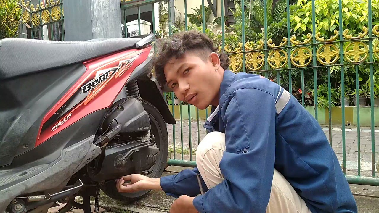 SISTEM TRANSMISI SEPEDA MOTOR | TEKNIK MESIN FT UM - YouTube