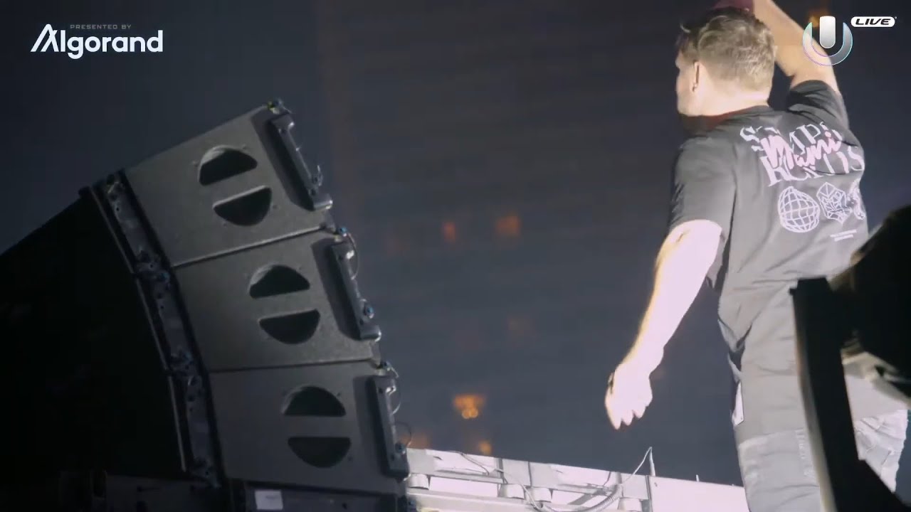 Martin Garrix & Brooks - Quantum @ Ultra 2022 - YouTube