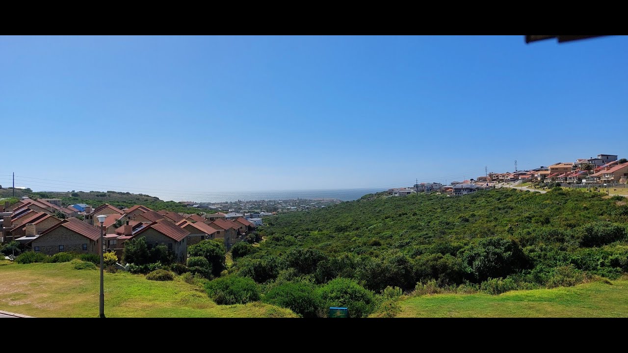 R 3 150 000 | Live Your Coastal Dream | Seemeeu Park, Mossel Bay - YouTube