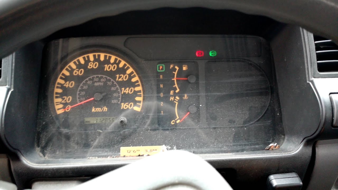 2004 GMC WT5500 Cold Start - YouTube