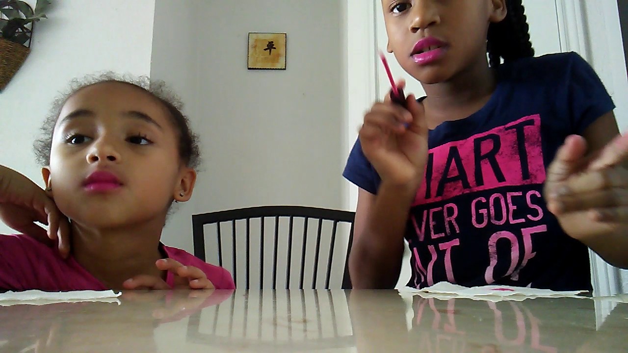 Lipstick challange - YouTube
