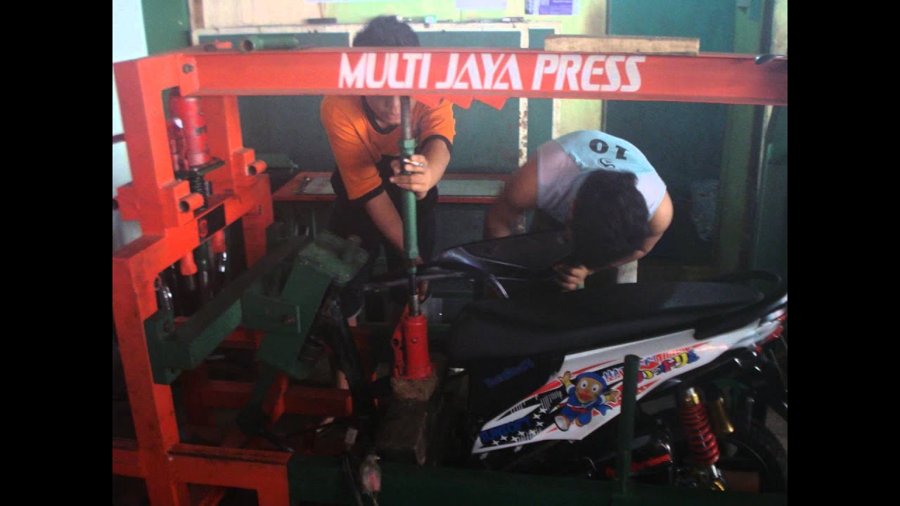 TONY 082324304750 –LUTFI 085799917353 | Jual Mesin Press Body Motor ...