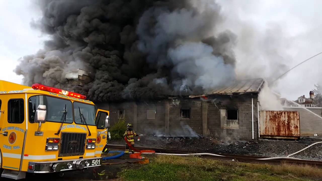 Worker talks about aftermath of Sun Re Cheese fire - YouTube