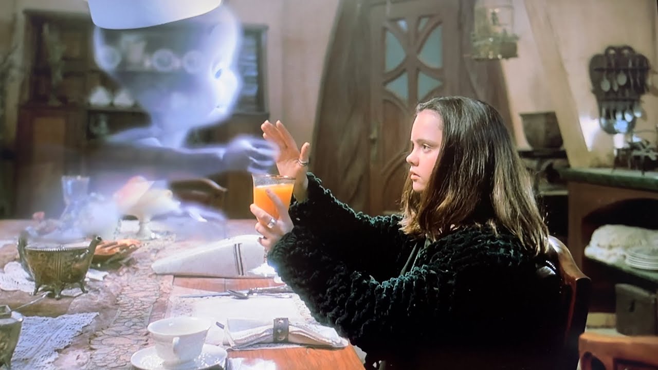 Casper Making Breakfast Give A Touch - YouTube