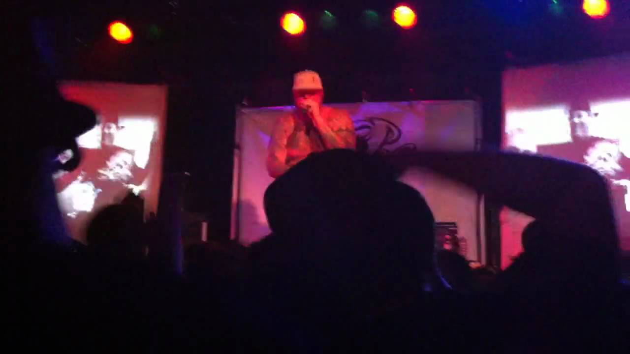 Strange Noize Tour 2010 - YouTube