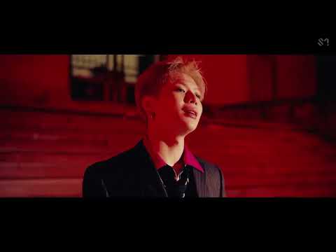 TAEMIN 태민 IU 뮤비이다.